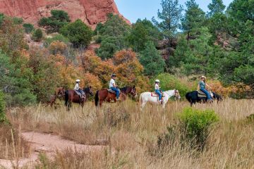 Horseback Riding Tour Garden of the Gods | Academy Riding Stables